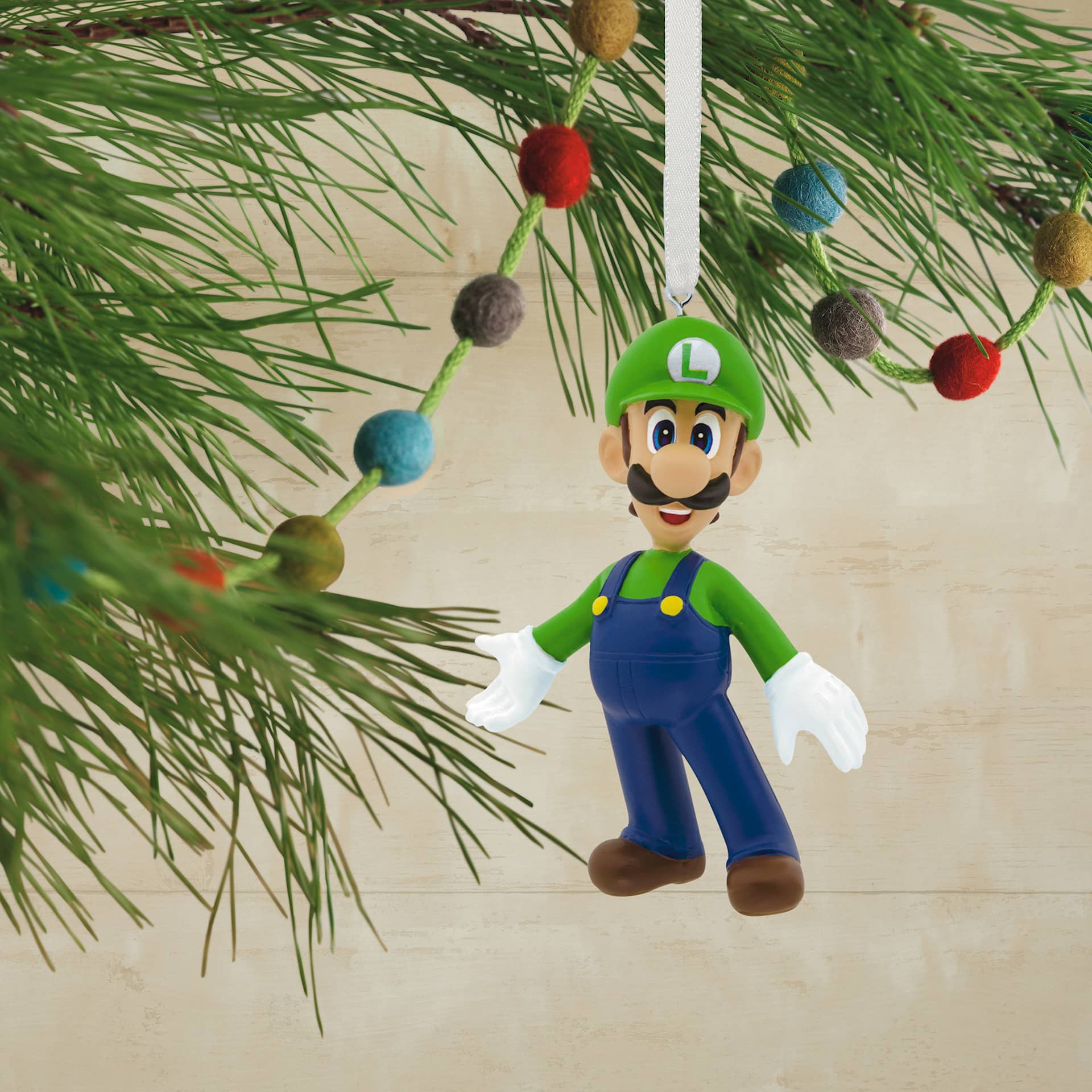 Mario + Luigi + Yoshi Holiday Ornament Bundle - My Nintendo Store