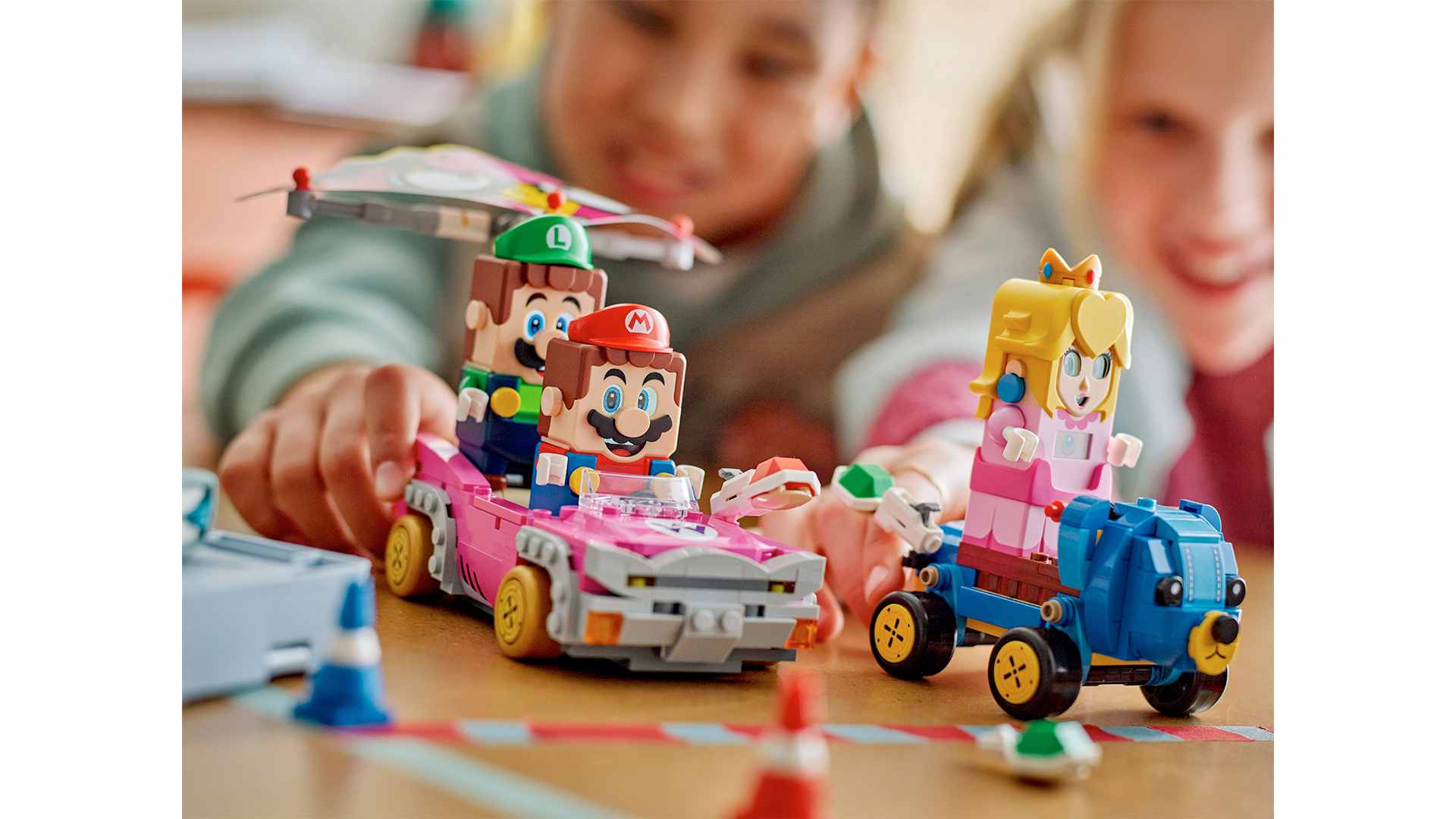 LEGO Super Mario Mario Kart – Wario & King Boo (72038) - My Nintendo Store