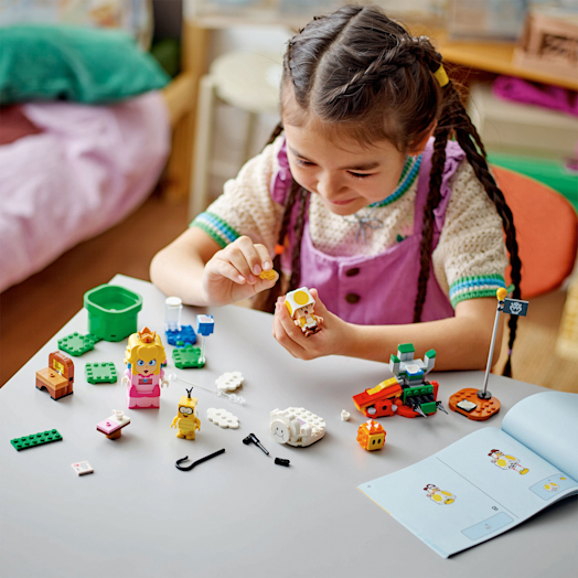 LEGO Super Mario Adventures with Interactive LEGO Peach (71441) - My ...