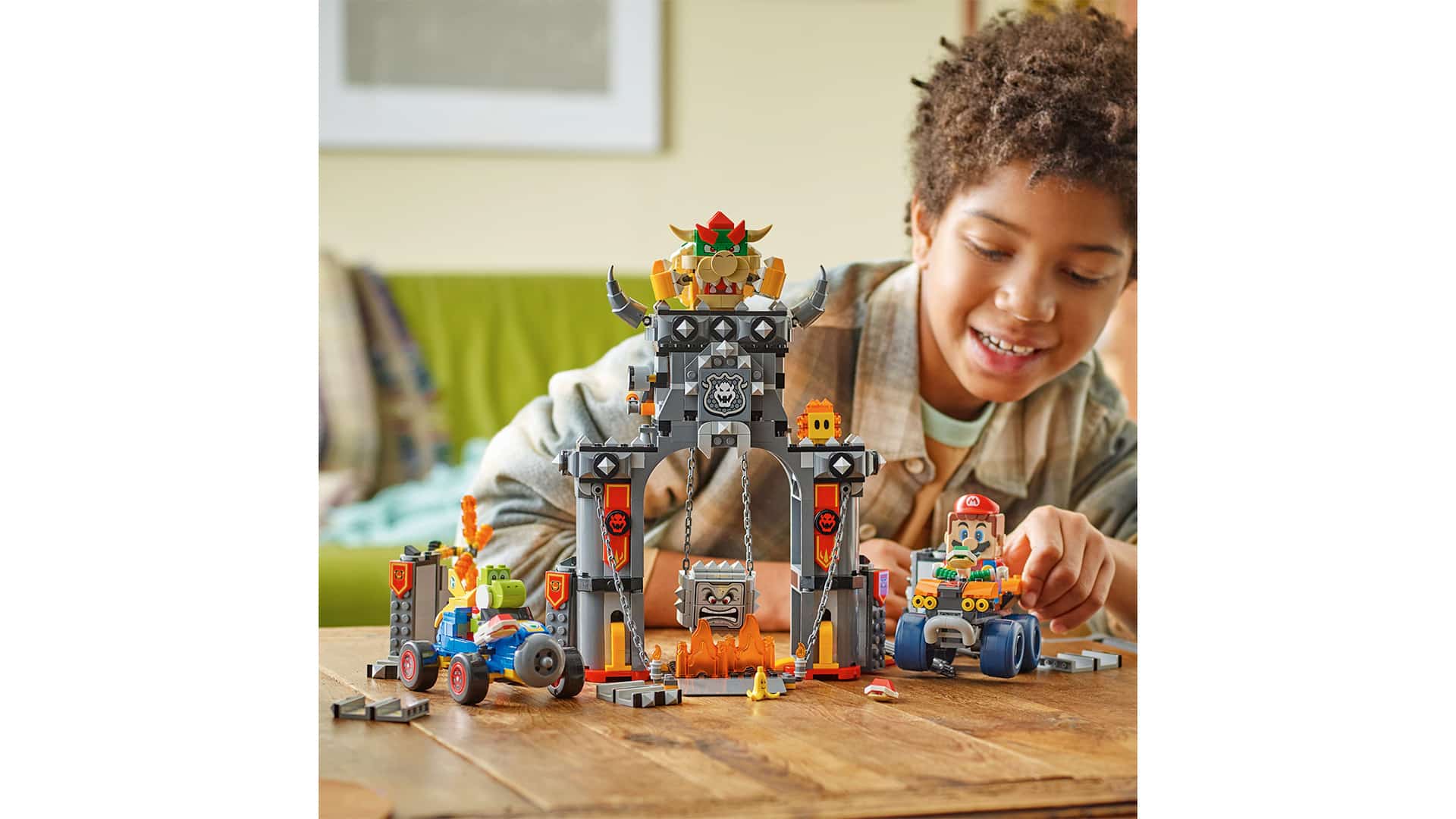 LEGO Super Mario Mario Kart – Bowser's Castle (72039) - My Nintendo Store