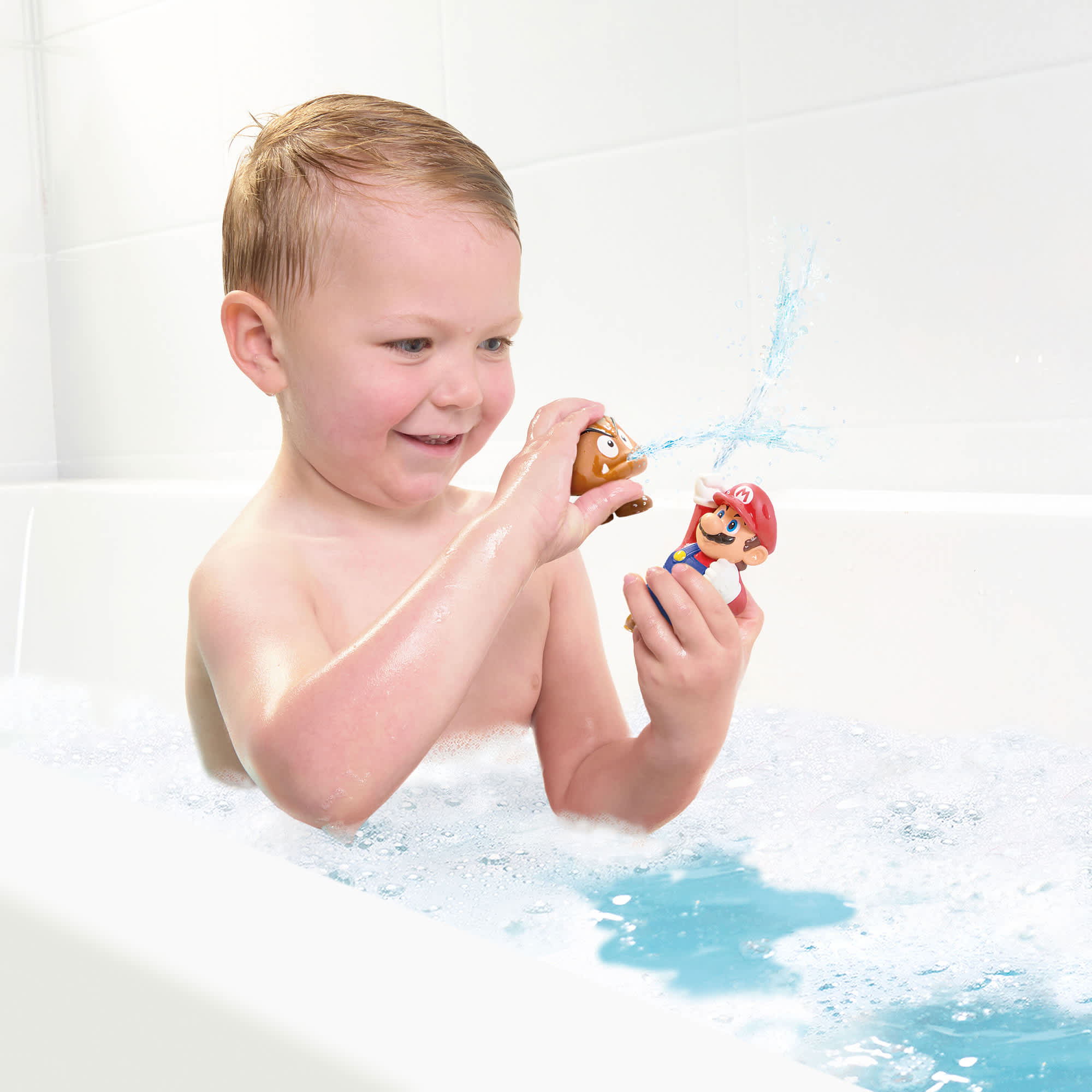 Jouets de bain Toomies « Mario » et « Goomba » - Nintendo Store