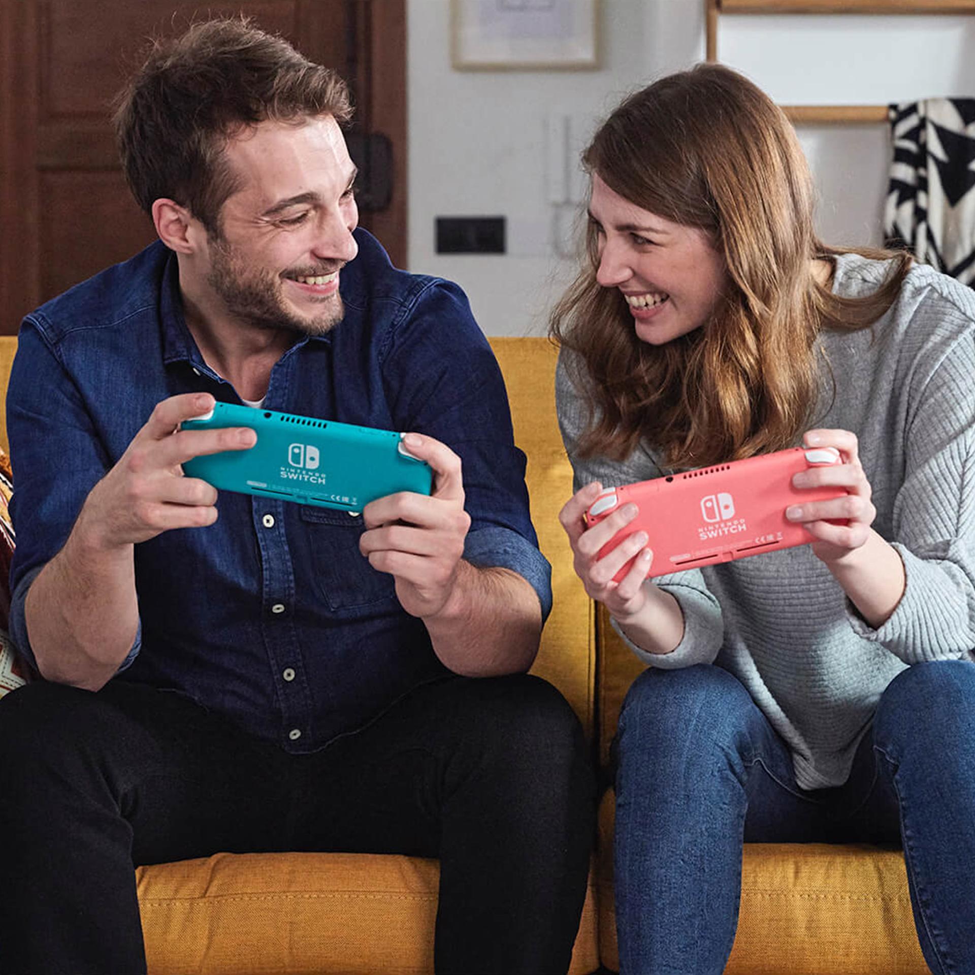 Nintendo Switch Lite (Coral) + Animal Crossing: New Horizons + Nintendo ...