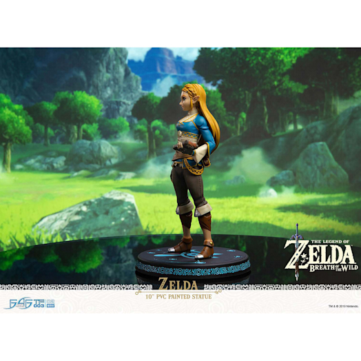 The Legend of Zelda: Breath of the Wild Zelda Figurine - My Nintendo Store