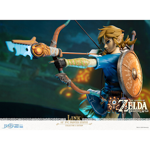 The Legend of Zelda: Breath of the Wild Link Figurine (Collector's ...